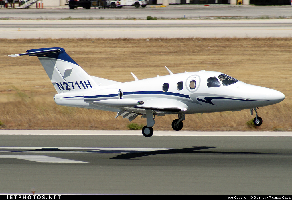 WWW.CRASH-AERIEN.AERO • Probable cas d'Hypoxie pour un Eclipse EA500 ...