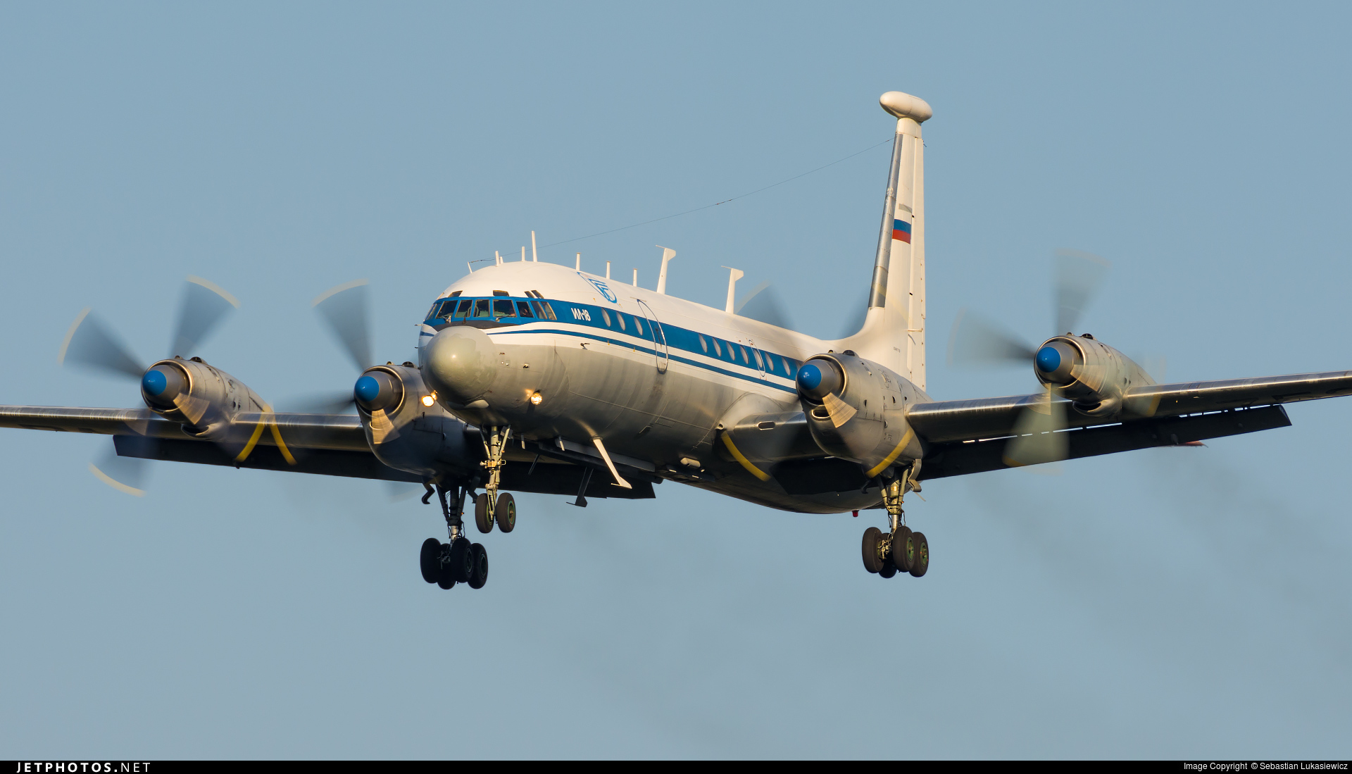 RA-75914 | Ilyushin IL-22M Bizon | Russia - Air Force | JetPhotos