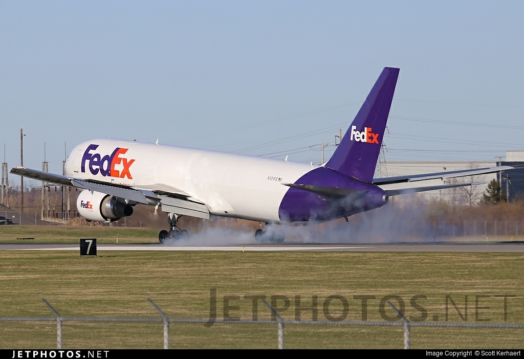 N101FE | Boeing 767-3S2F(ER) | FedEx | JetPhotos